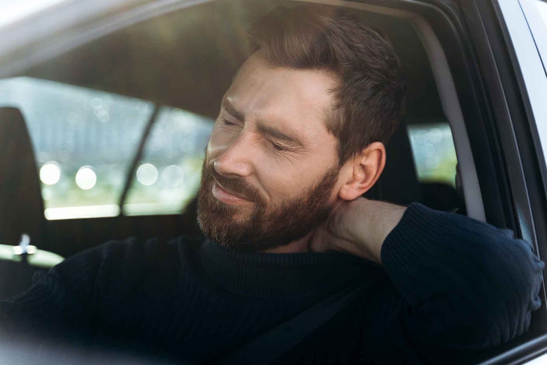 What Happens To The Neck During a Whiplash Injury | Dr. Thomas Forest